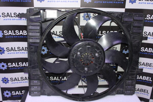 MERCEDES BENZ RADIATOR FAN 0999061901 - Salsabel Auto Spare Parts